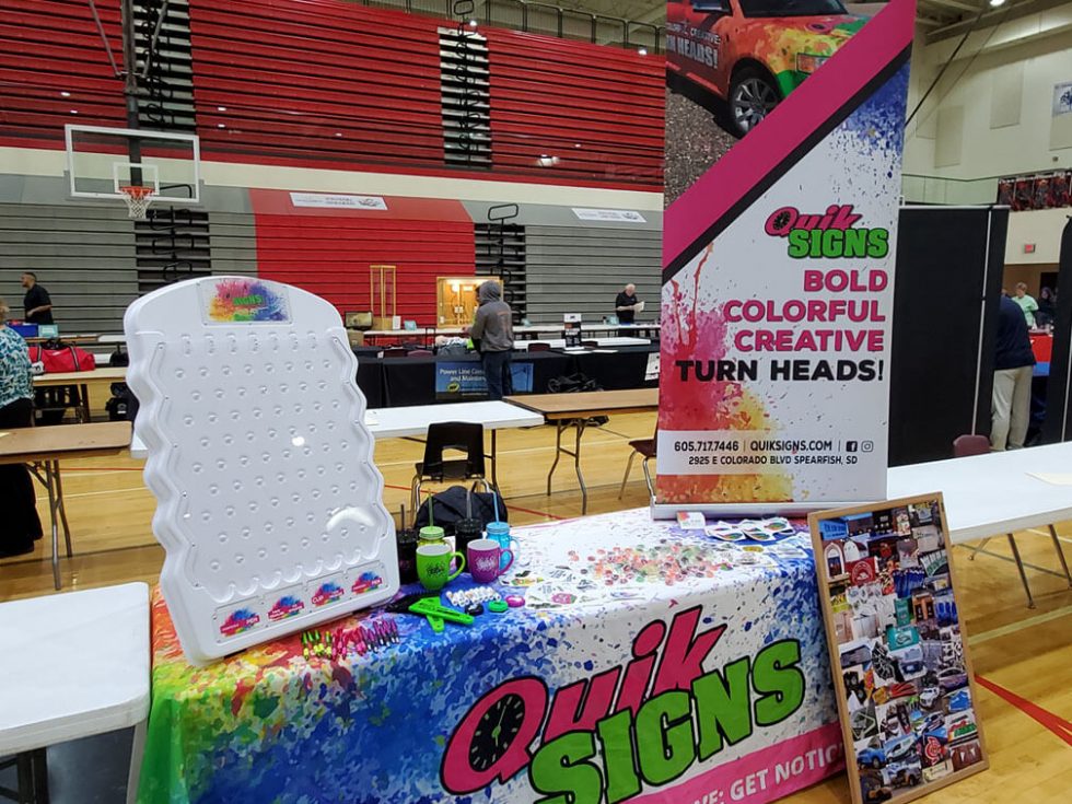 Decals & Lettering - Quik Signs